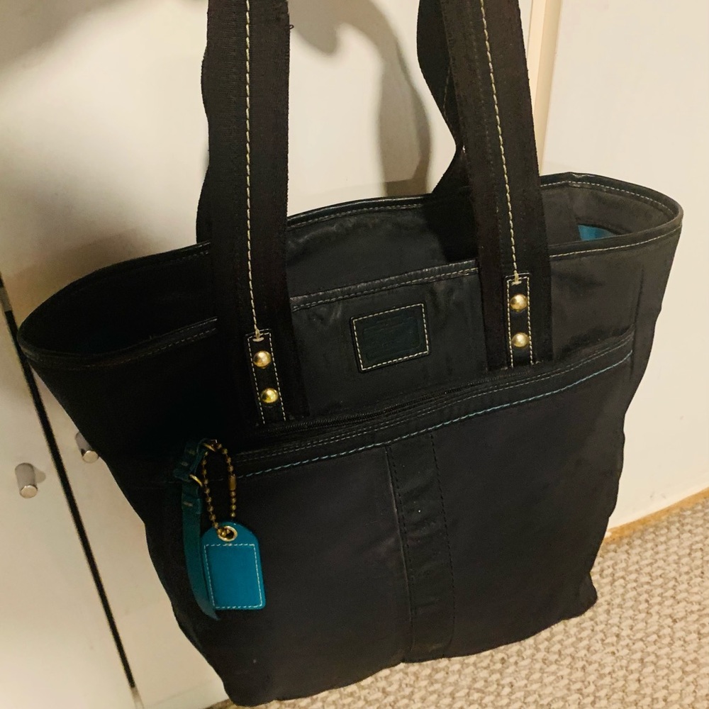 Coach Black Nylon And Leather Tote Style Handbag. - Gem